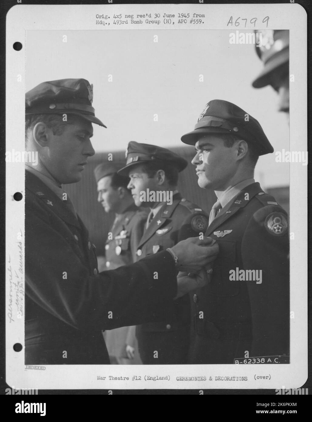 Presentation Of Medal To Lt. J.C. Reed Of The 493Rd Bomb Group, 3Rd ...