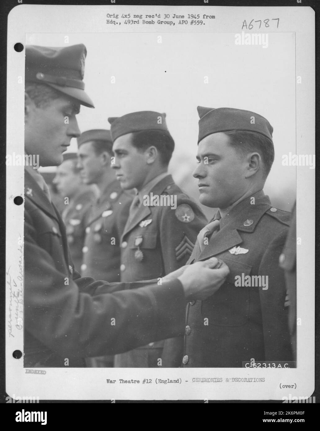 Presentation Of Medal To Sgt. E. Watts Of The 493Rd Bomb Group, 8Th Air ...