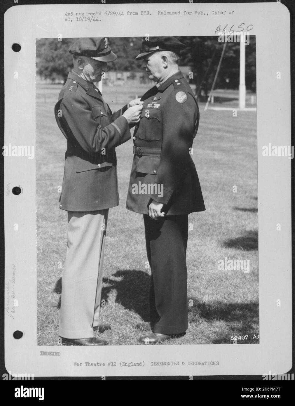 ENGLAND-DISTINGUISHED SERVICE MEDAL AWARD TO BRIG. GENERAL--Brig ...