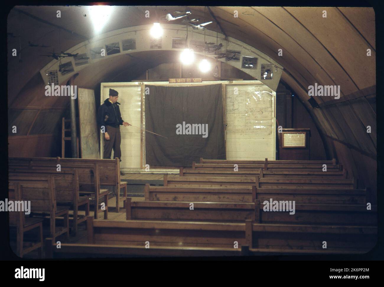 Quonset hut korea hi-res stock photography and images - Alamy