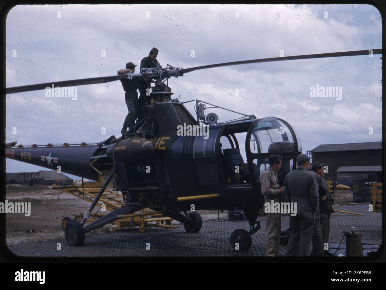 Sikorsky dragonfly helicopter hi-res stock photography and images - Alamy