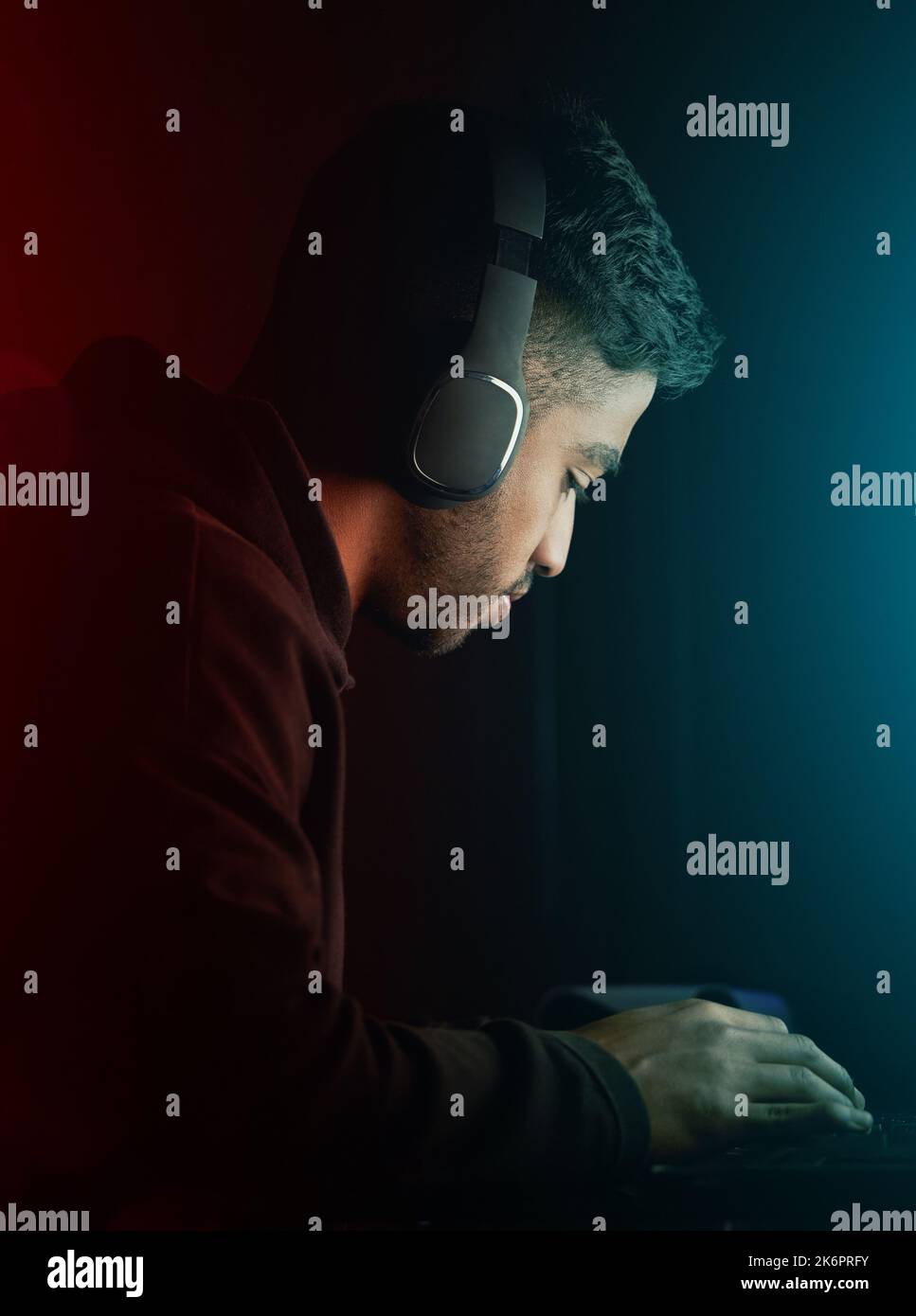 Pc player hi-res stock photography and images - Alamy