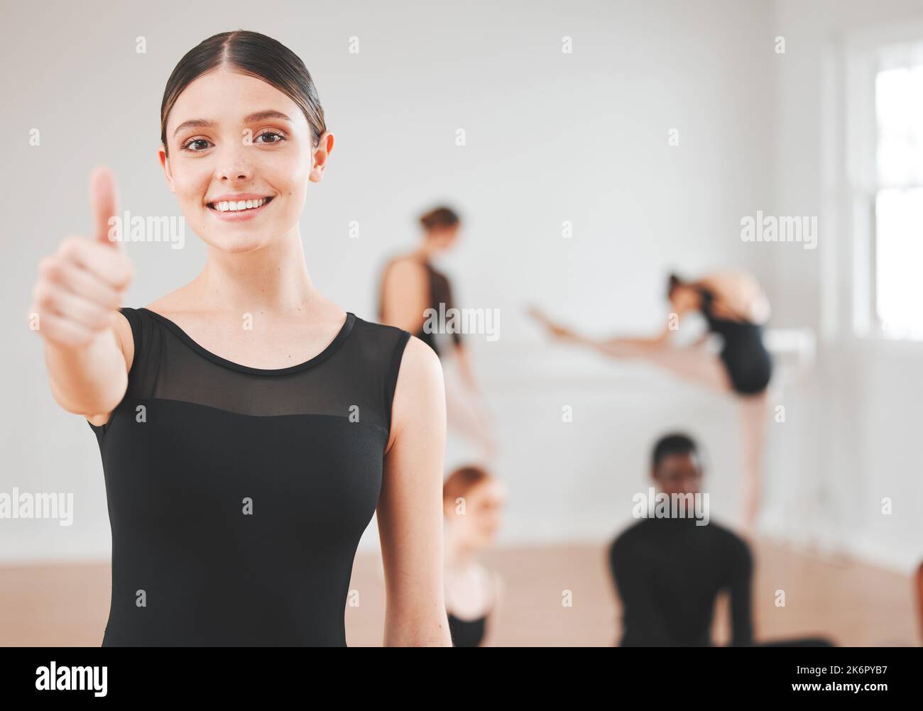 Young woman in make up art hi-res stock photography and images - Alamy