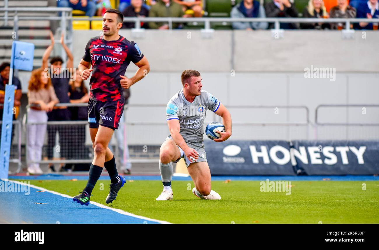 Draw a bath hi-res stock photography and images - Alamy