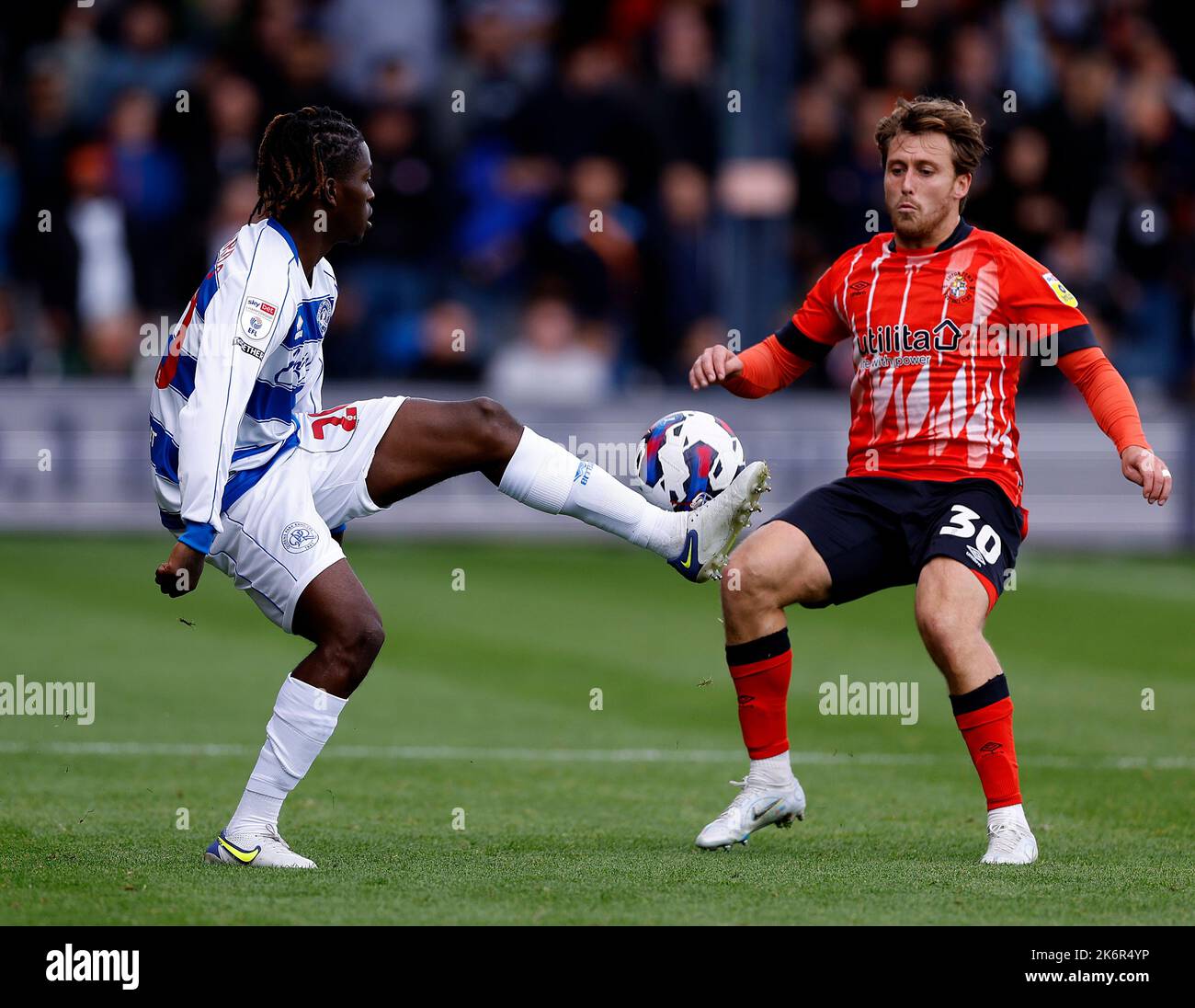 Actress Taylor Fry 2022