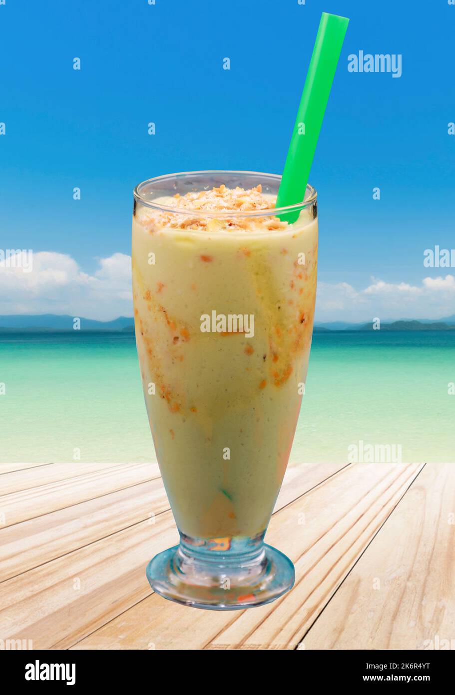 Summer fresh milk shake in Glass Stock Photo - Alamy