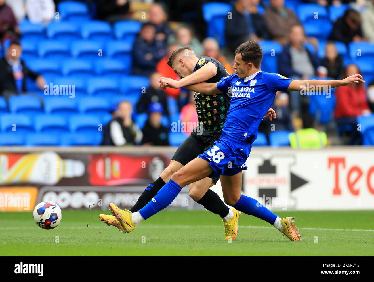 Perry ng goal hi-res stock photography and images - Alamy