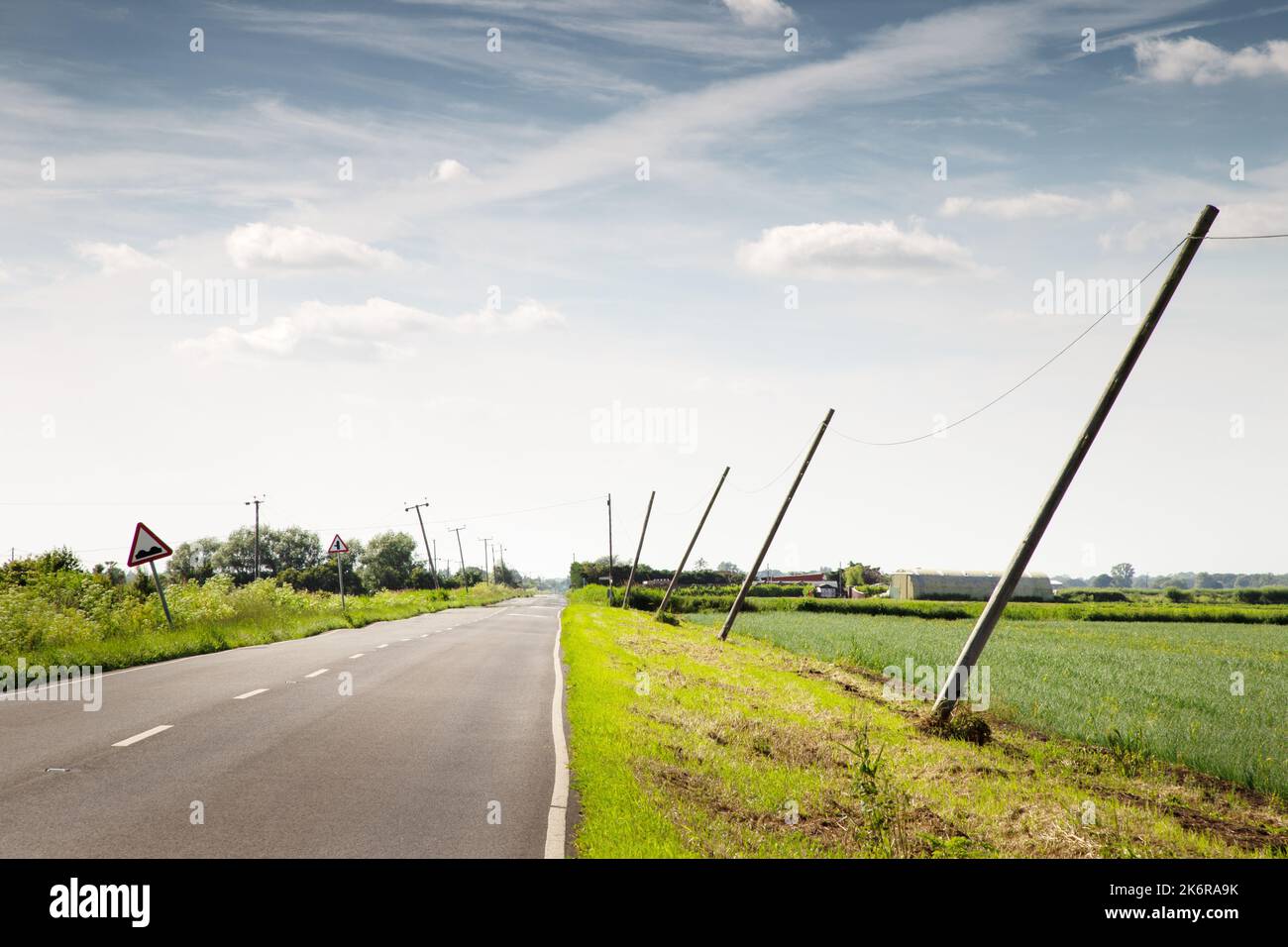 Leaning utility pole hi-res stock photography and images - Alamy