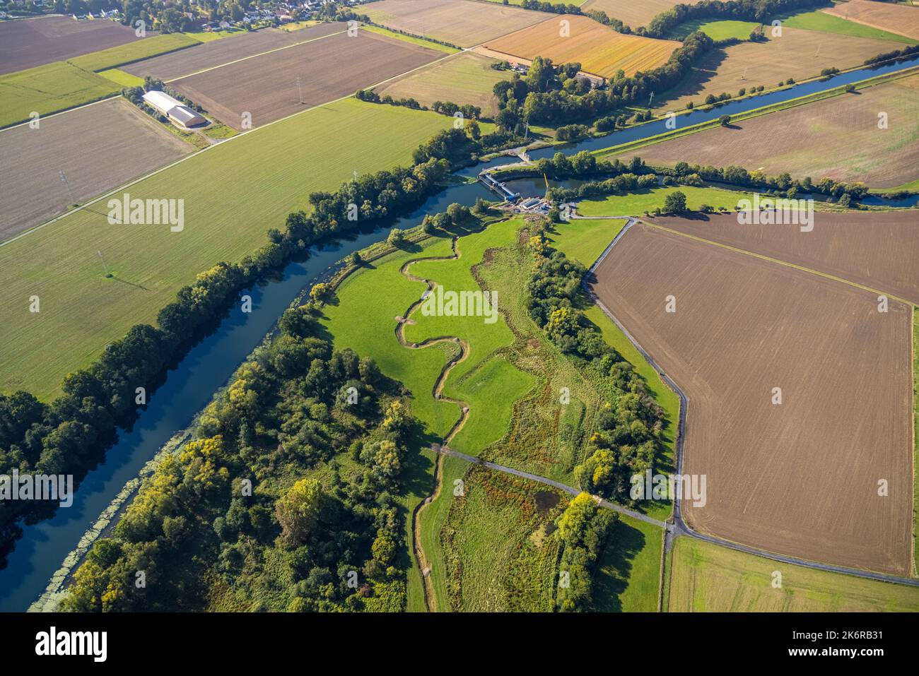 Aerial view, weir, upper ditch and river Ruhr, Kiebitzwiese, Schwitten ...