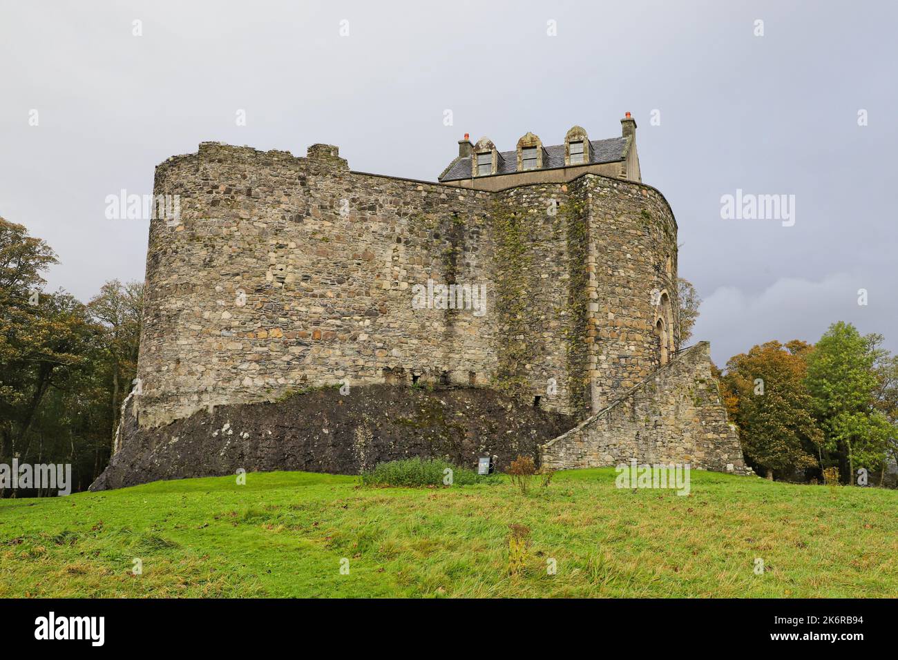 Dunstaffnage Castle Dunbeg Scotland October 2022 Stock Photo - Alamy
