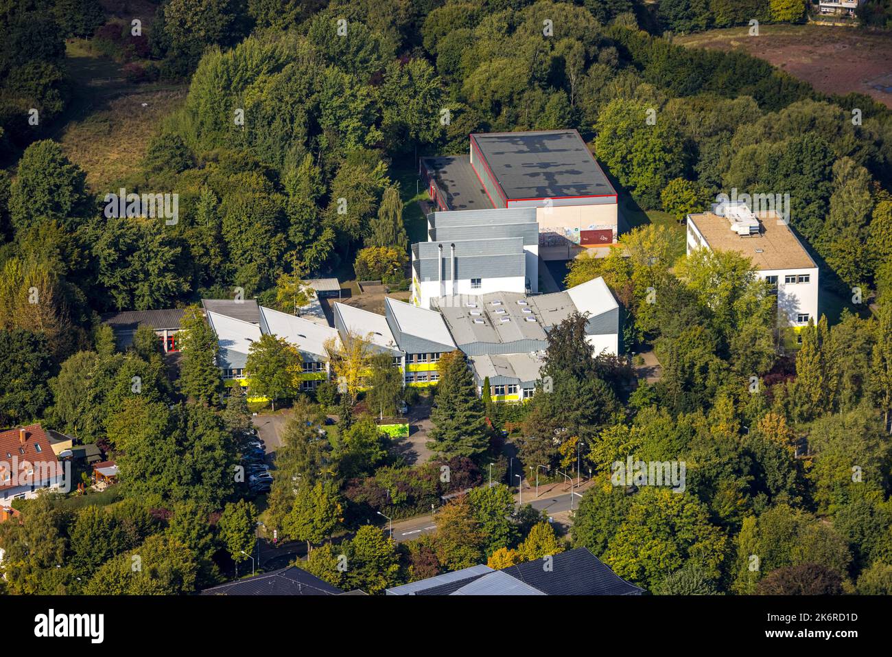 Stadt gesamtschule menden haus 1 hi-res stock photography and images ...