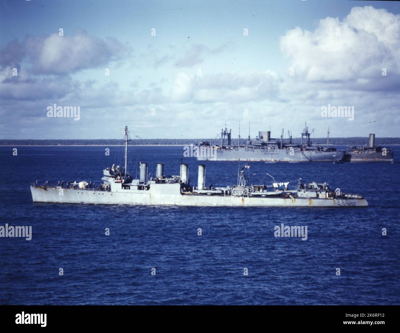 Four-Stacker Destroyer, Class of 1917-1918 Possibly the USS President ...