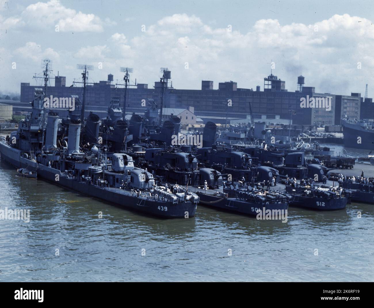 Uss edison hi-res stock photography and images - Alamy