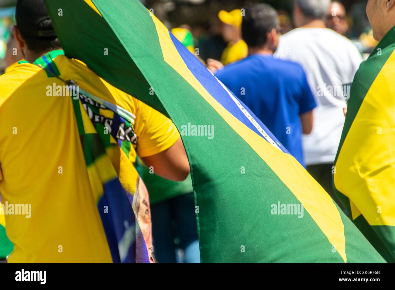 Brazilian flag brazilian hi-res stock photography and images - Alamy