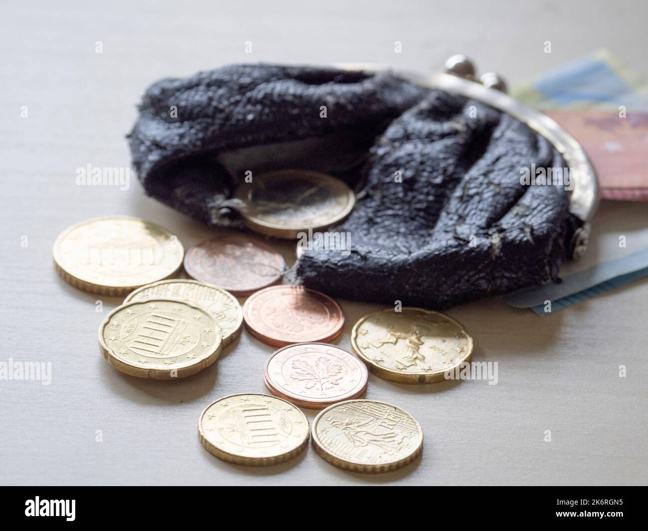 Broken banknotes hi-res stock photography and images - Alamy