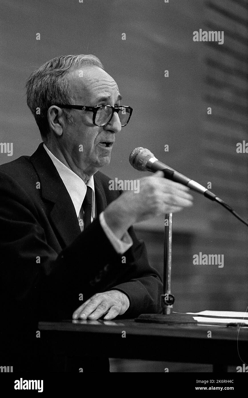 Jose ferrater mora hi-res stock photography and images - Alamy