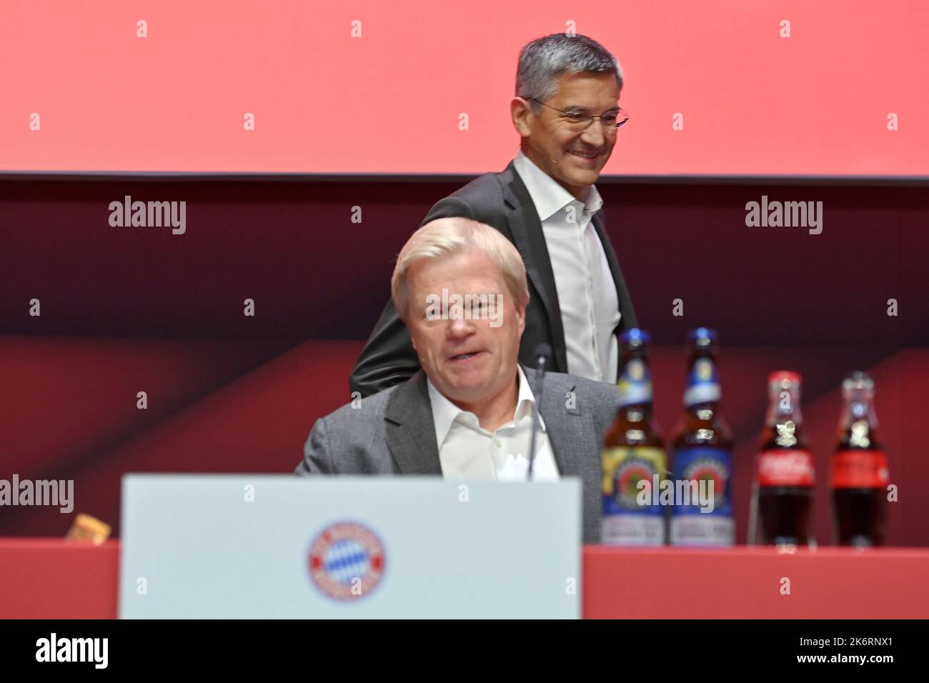 Annual meeting hi hi-res stock photography and images - Alamy