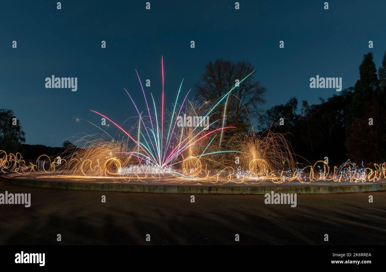 Steel wool fire wheel hi-res stock photography and images - Alamy