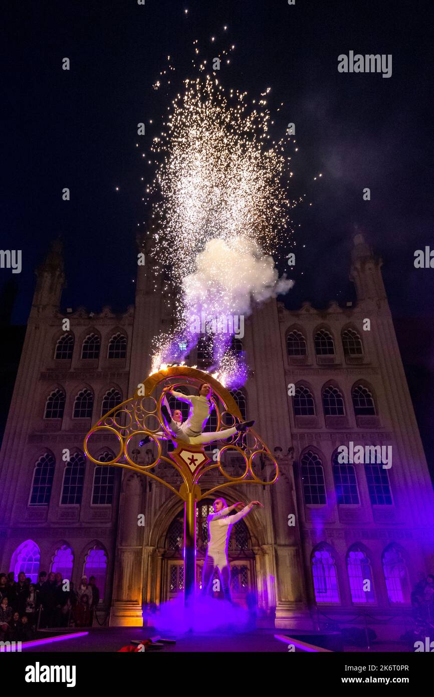 London, UK. 15 October 2022. Circus performers from Chivaree Circus ...