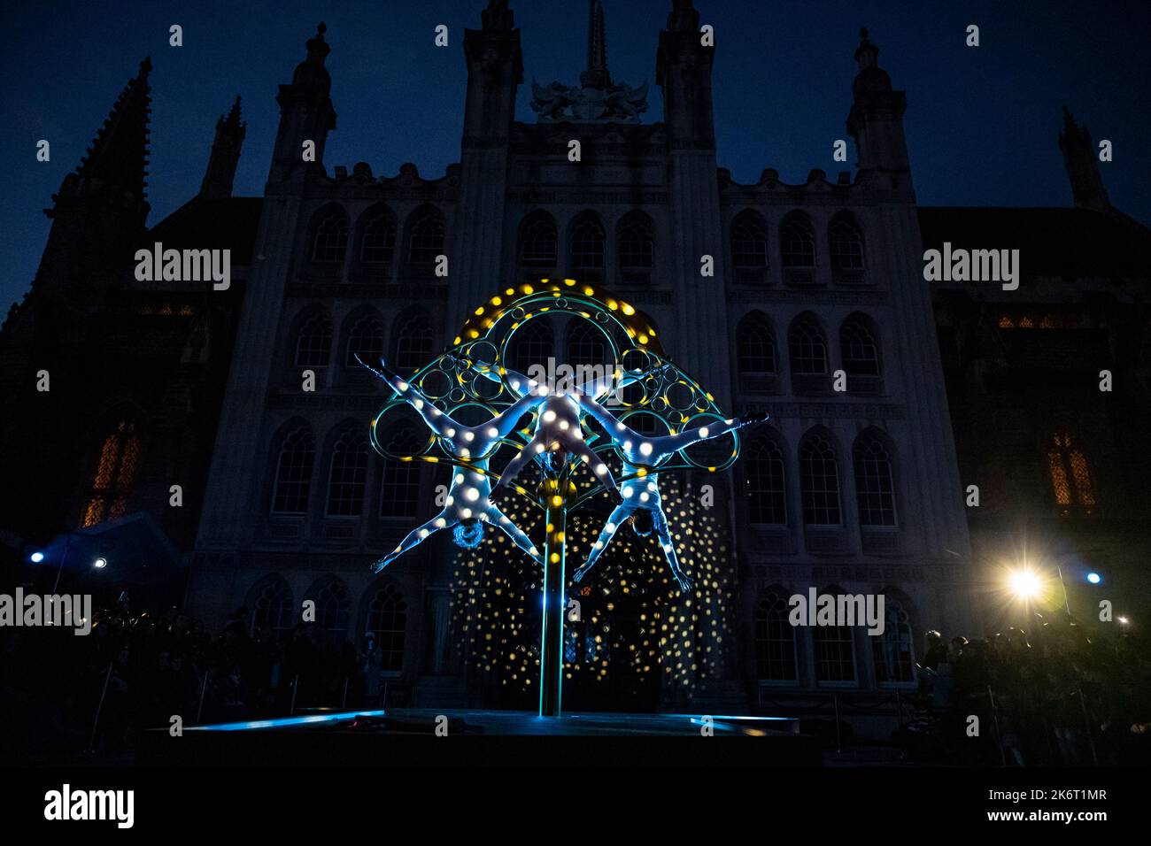 London, UK. 15 October 2022. Circus performers from Chivaree Circus ...