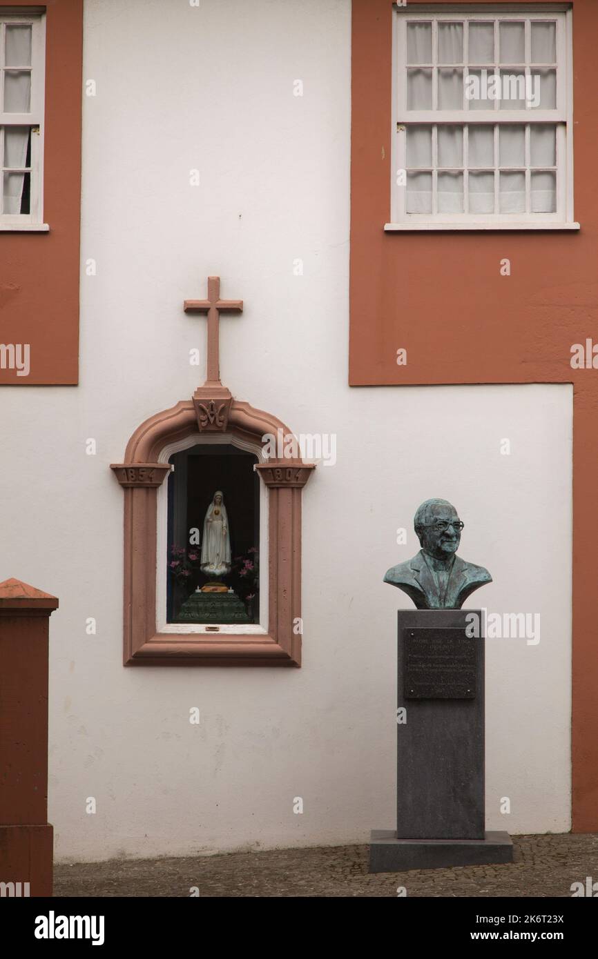 Padre jose de lima statue hi-res stock photography and images - Alamy