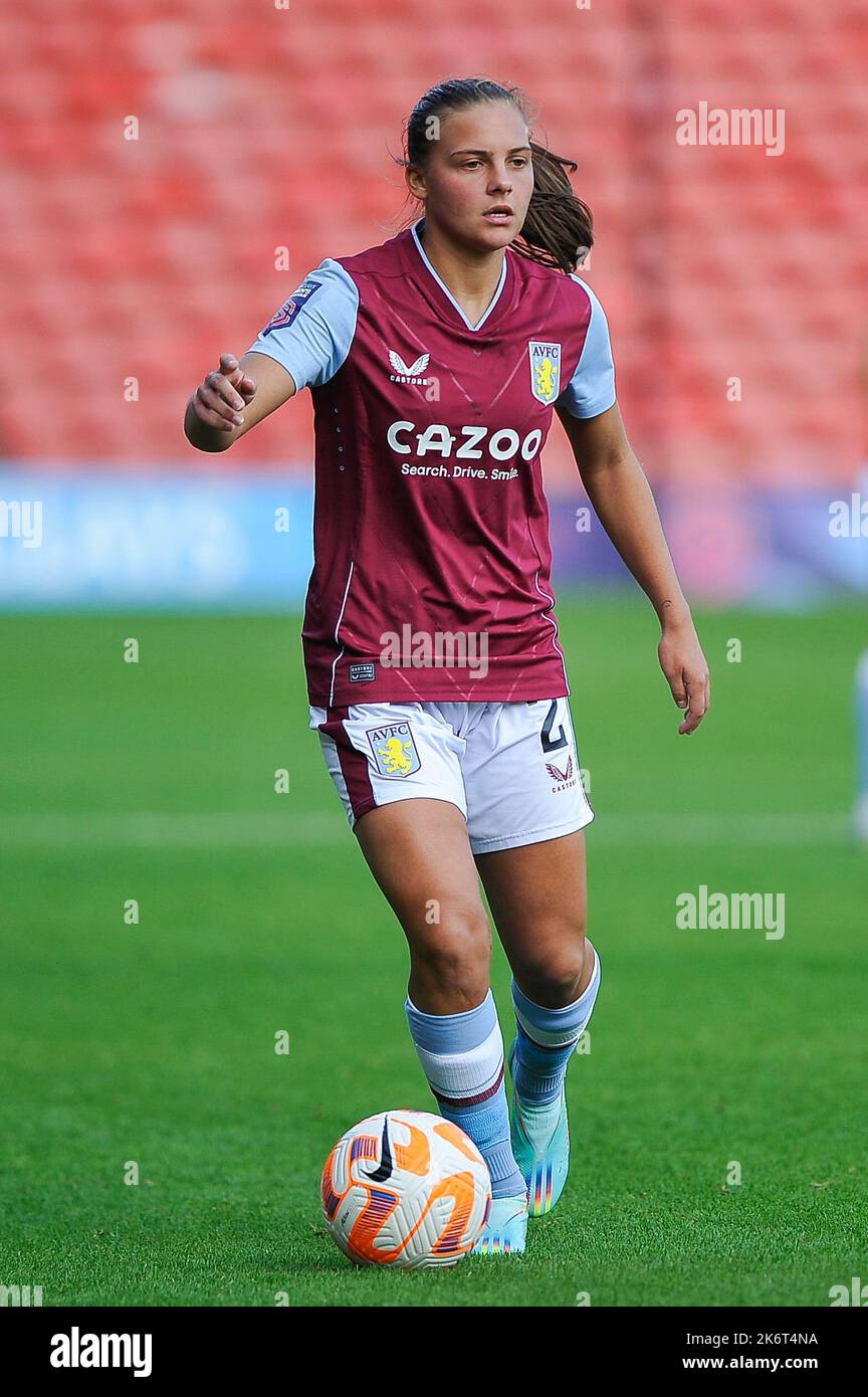 Sarah mayling aston villa hi-res stock photography and images - Alamy
