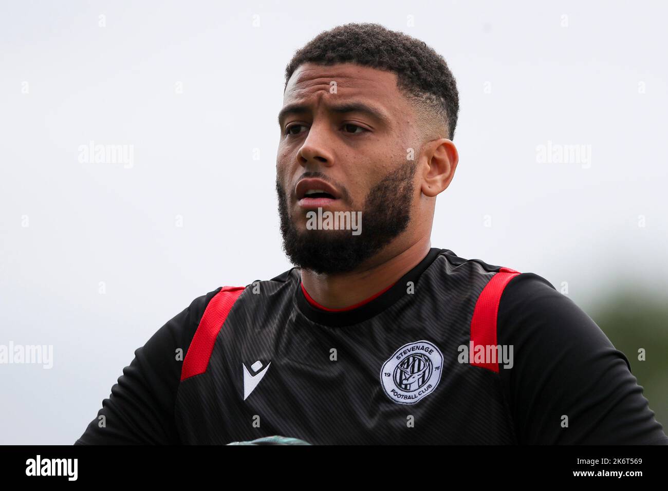 Gillingham vs stevenage hi-res stock photography and images - Alamy