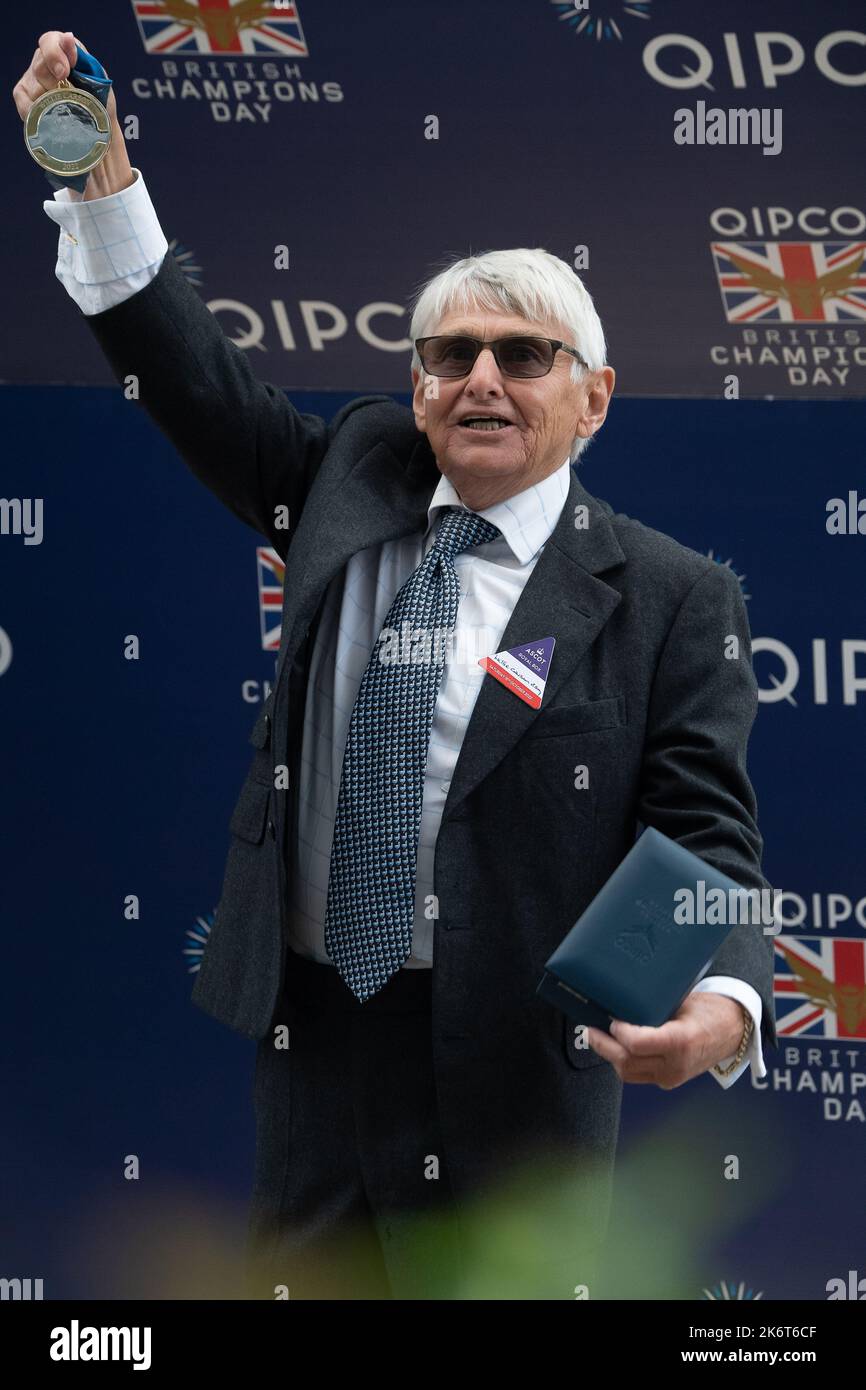 Ascot, Berkshire, UK. 15th October, 2022. Willie Carson and Lady Cecil ...