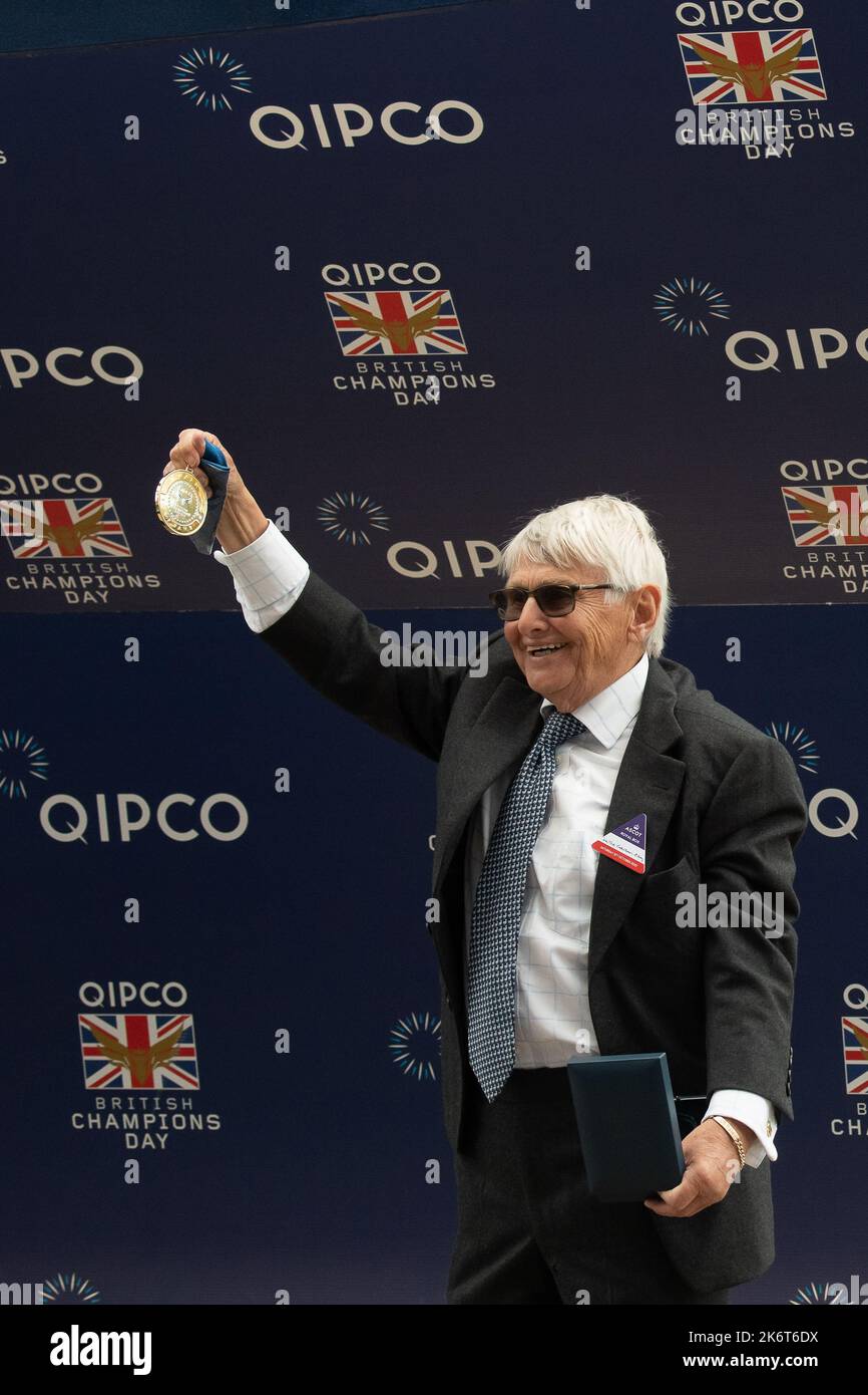 Ascot, Berkshire, UK. 15th October, 2022. Willie Carson and Lady Cecil ...