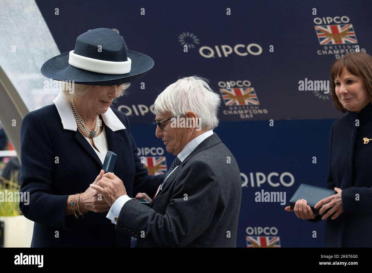 Ascot, Berkshire, UK. 15th October, 2022. Willie Carson and Lady Cecil ...