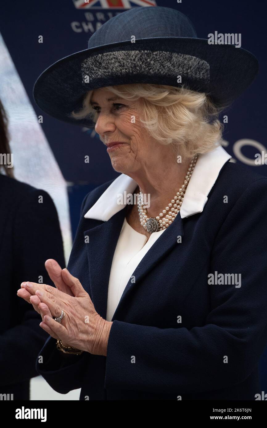 Ascot, Berkshire, UK. 15th October, 2022. Willie Carson and Lady Cecil ...