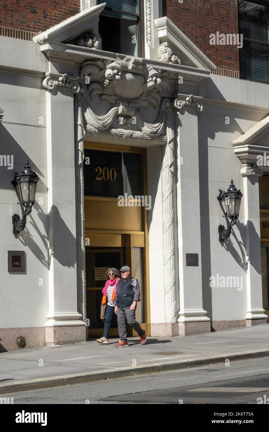 200 Madison Ave. is a full block office building located in the ...