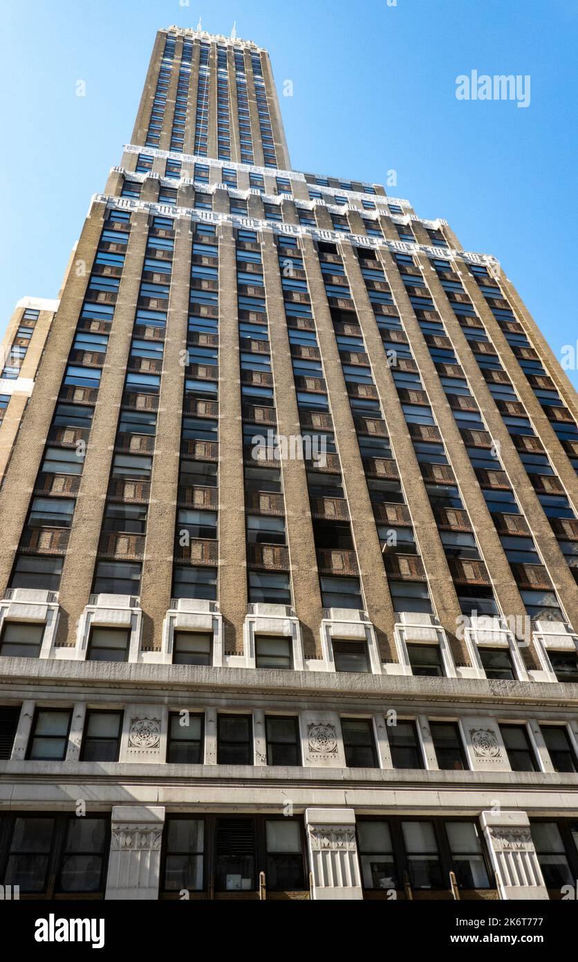 The Nelson tower is located at the intersection of seventh Avenue and W ...