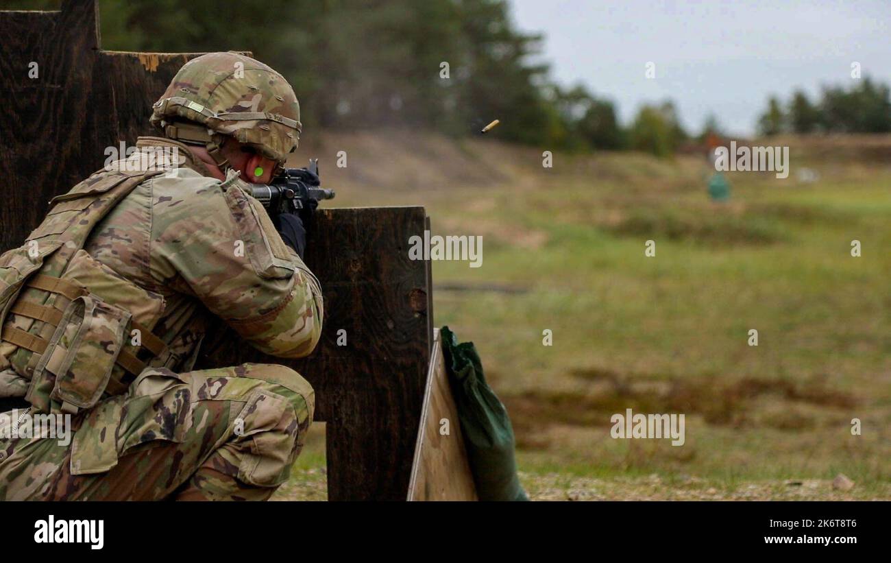 U.S. Army soldier assigned to 3rd Armored Brigade Combat Team, 1st ...