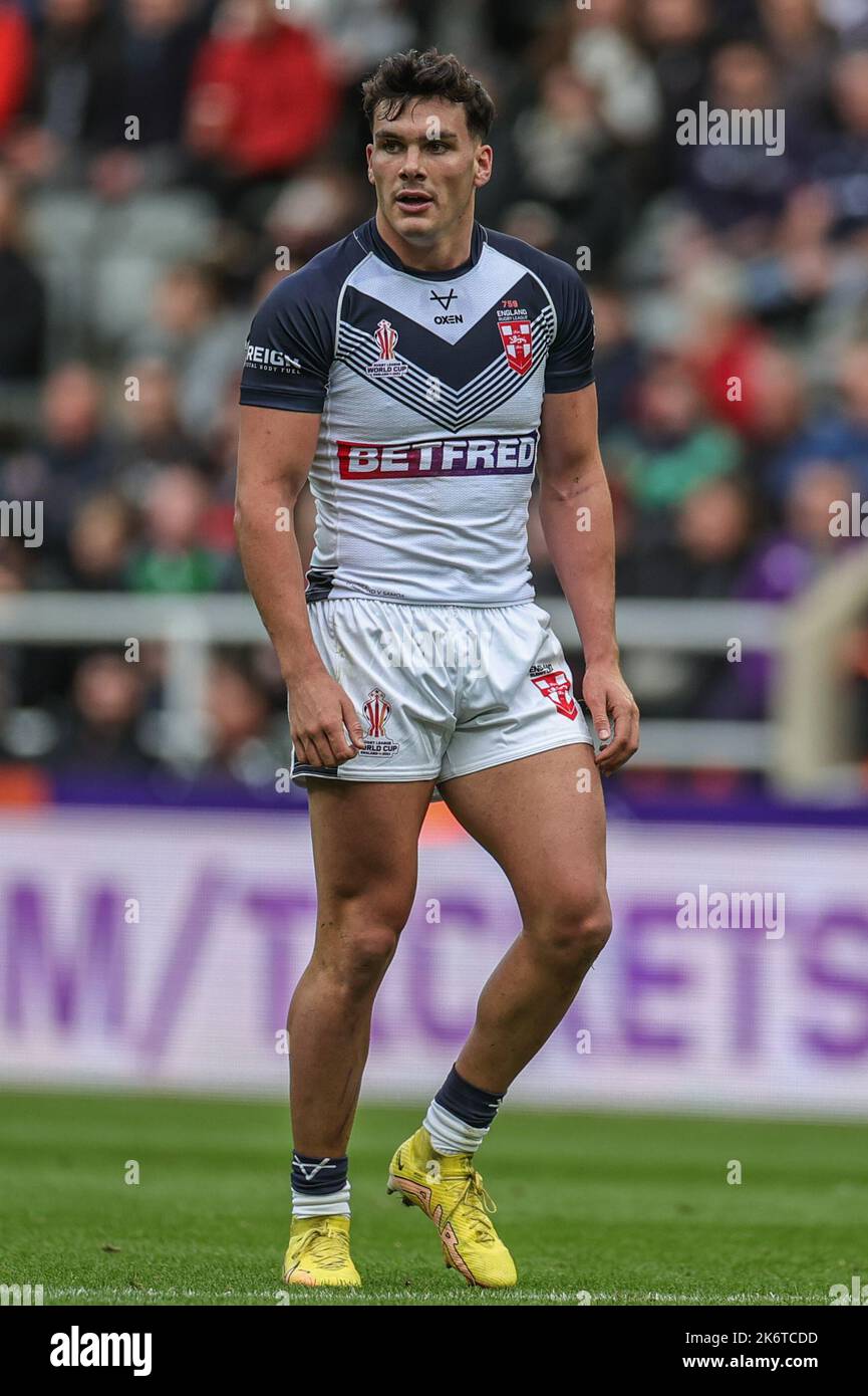 Herbie Farnworth of England during the Rugby League World Cup 2021 match England vs Samoa at St ...