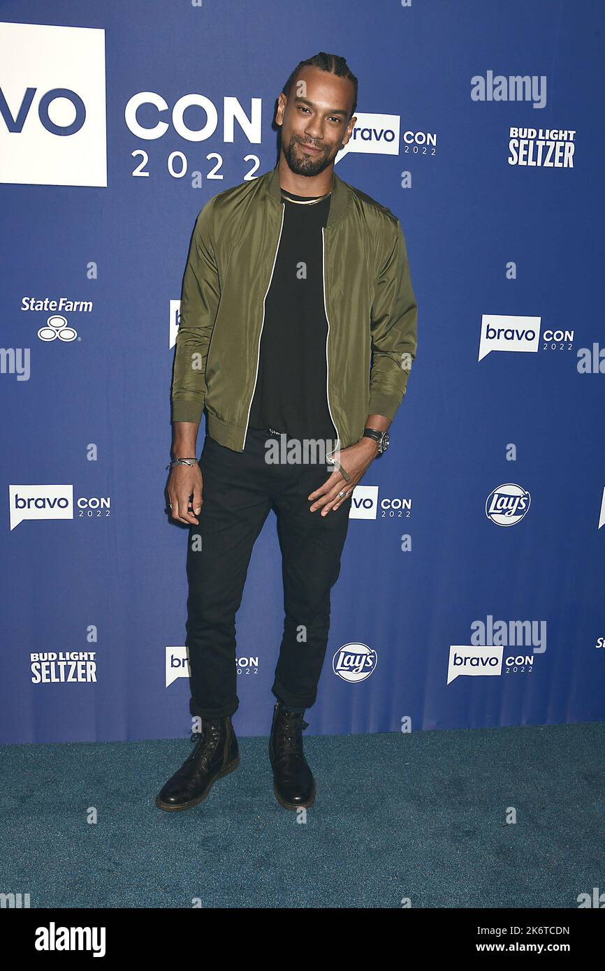 Jason Cameron attends Andy's Legends Ball at BravoCon 2022 on October ...
