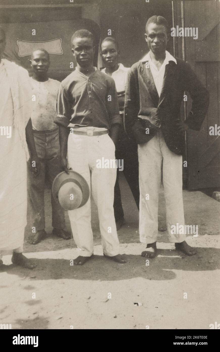 Group of young men, africa hi-res stock photography and images - Alamy