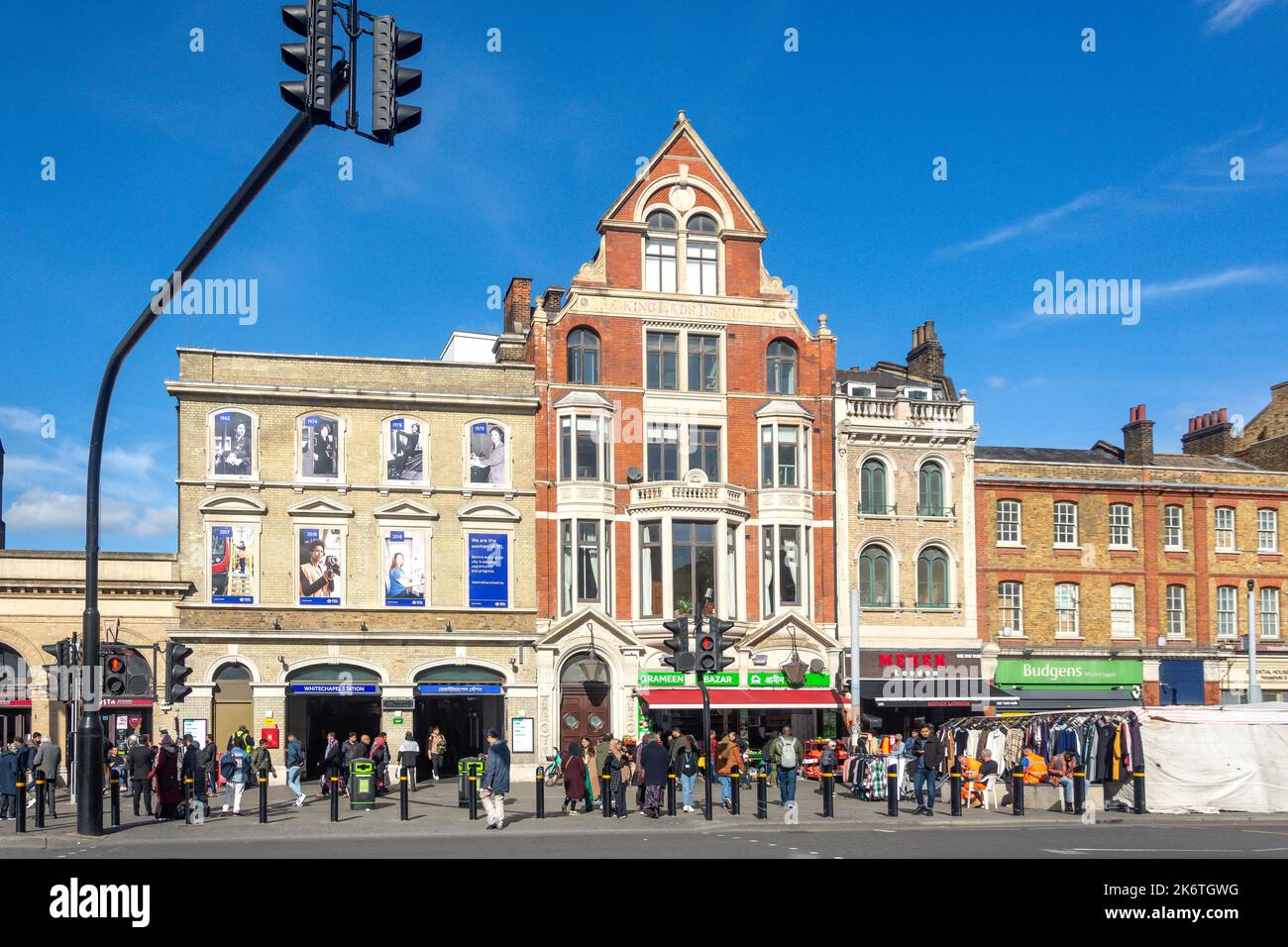Underground station whitechapel road london borough of tower ham hi-res ...
