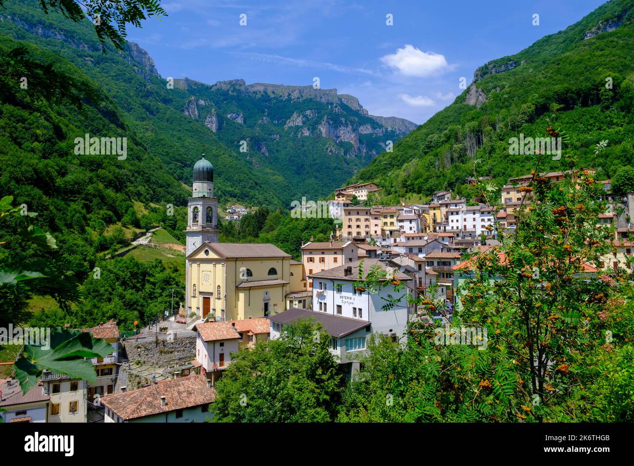 Giazza hi-res stock photography and images - Alamy