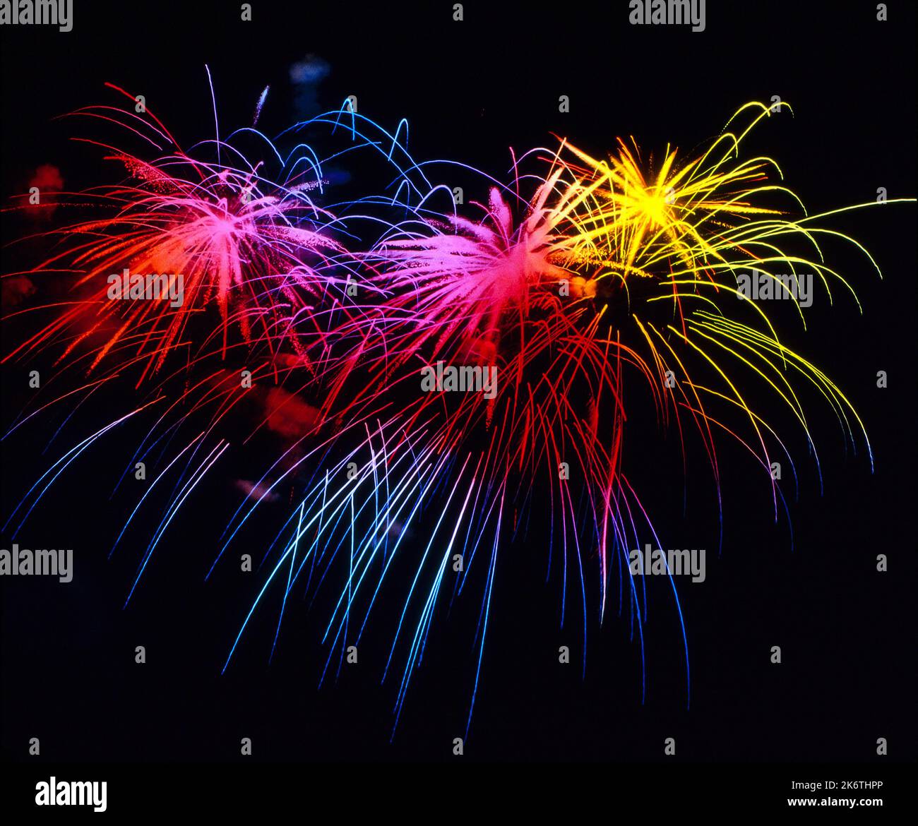 Fireworks in the night sky, night absorption, Fireworks in the night ...