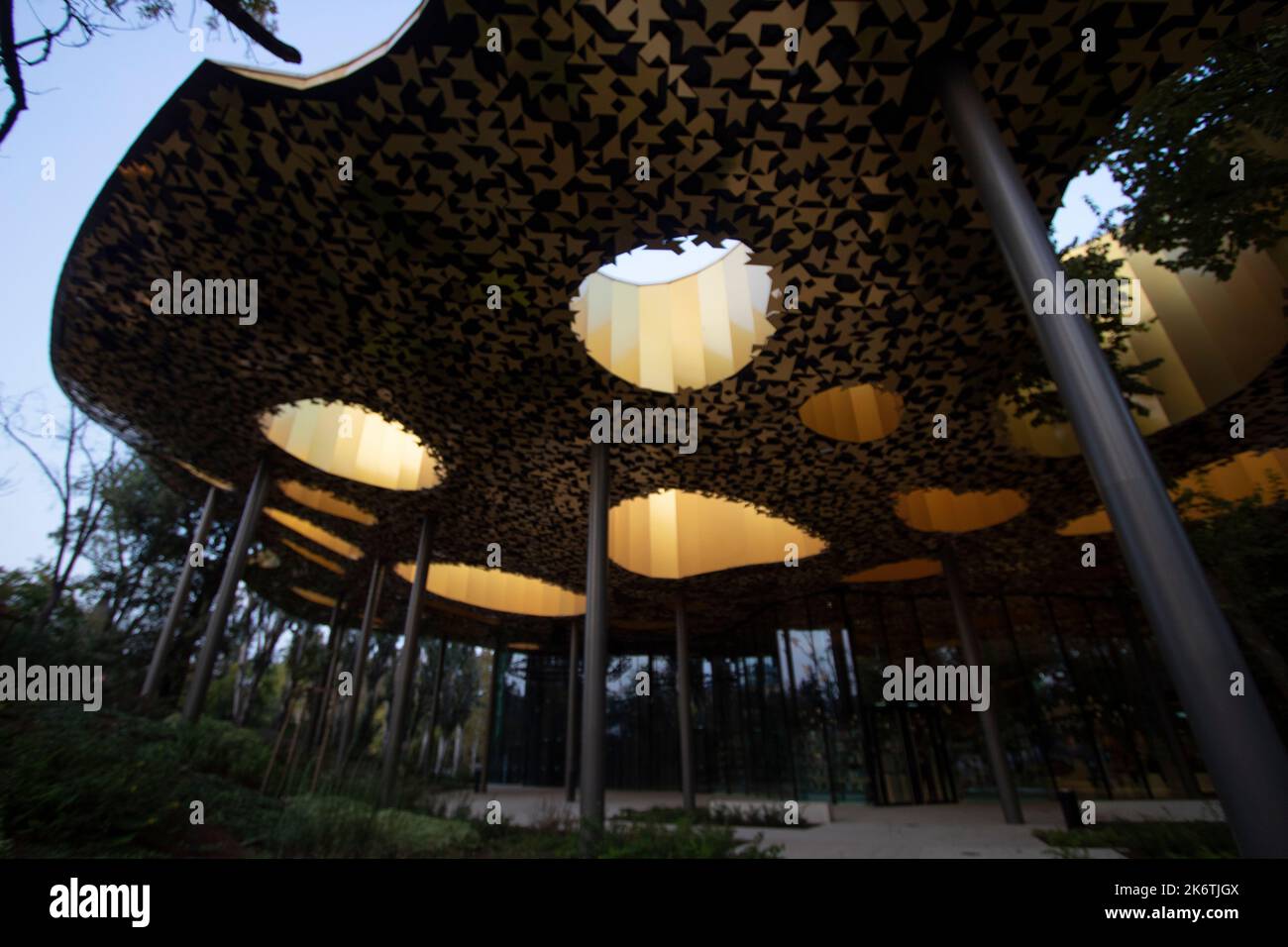 Magyar zene háza hi-res stock photography and images - Alamy