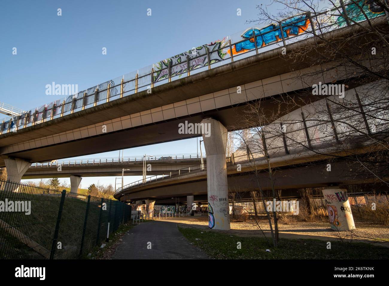 Germany, Berlin, 30. 03. 2021, Neukoelln motorway junction, under the ...