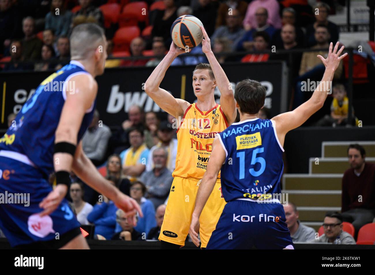 Oostende's Vrenz Bleijenbergh pictured in action during a basketball ...