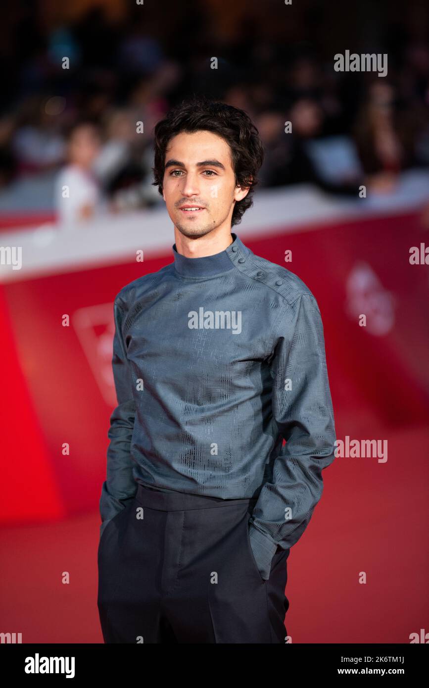 Sartoria il costume hi-res stock photography and images - Alamy