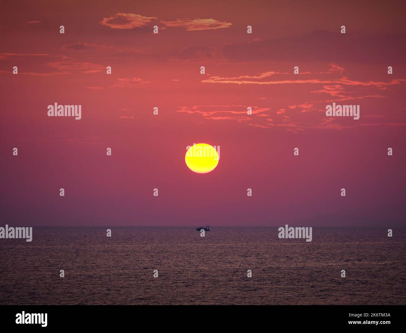 General greek islands hi-res stock photography and images - Alamy