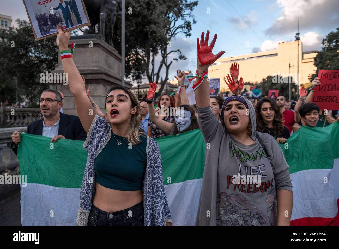 Barcelona, Spain. 15th Oct, 2022. Protesters are seen with their hands ...