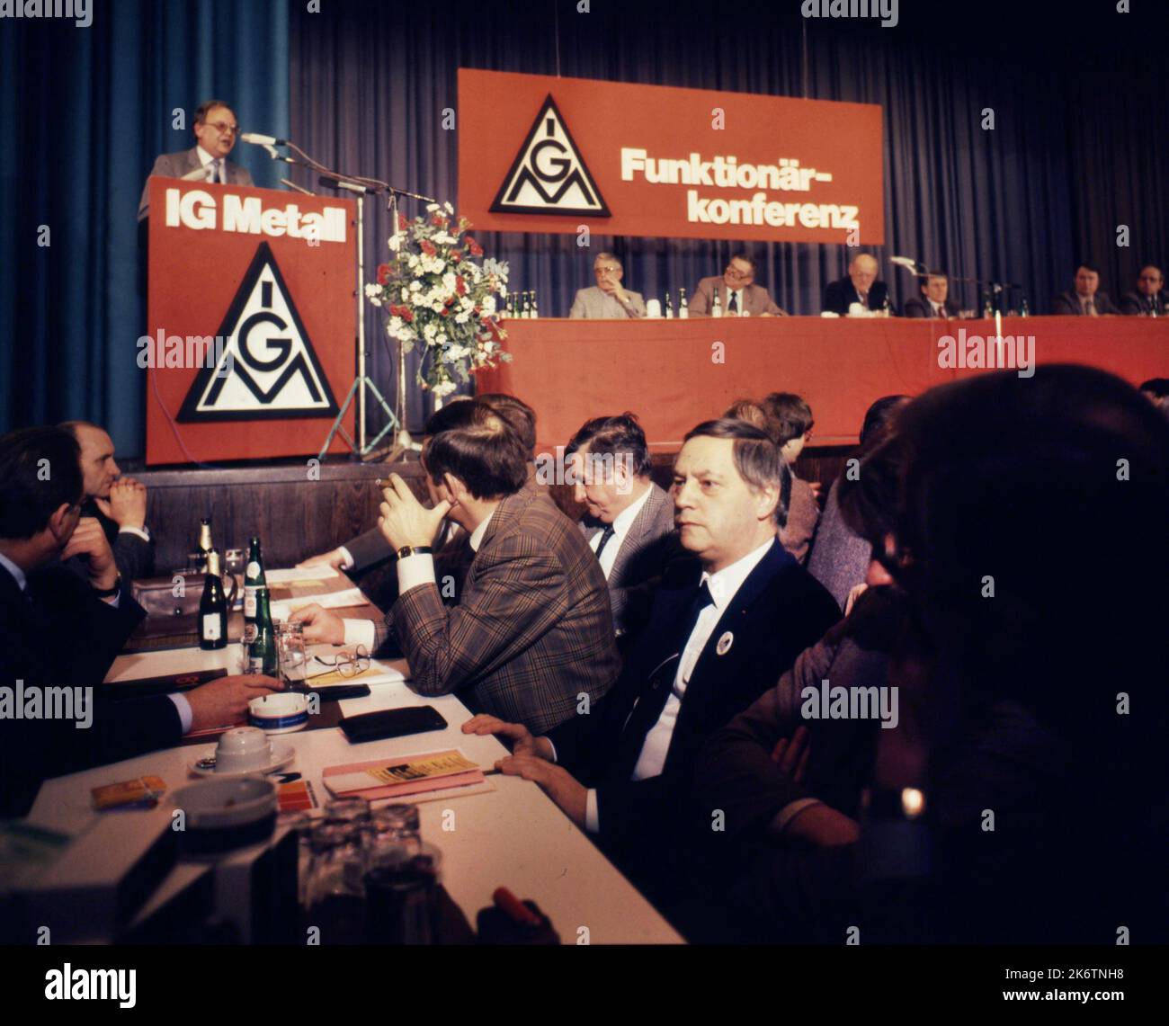 Ig metall official hi-res stock photography and images - Alamy