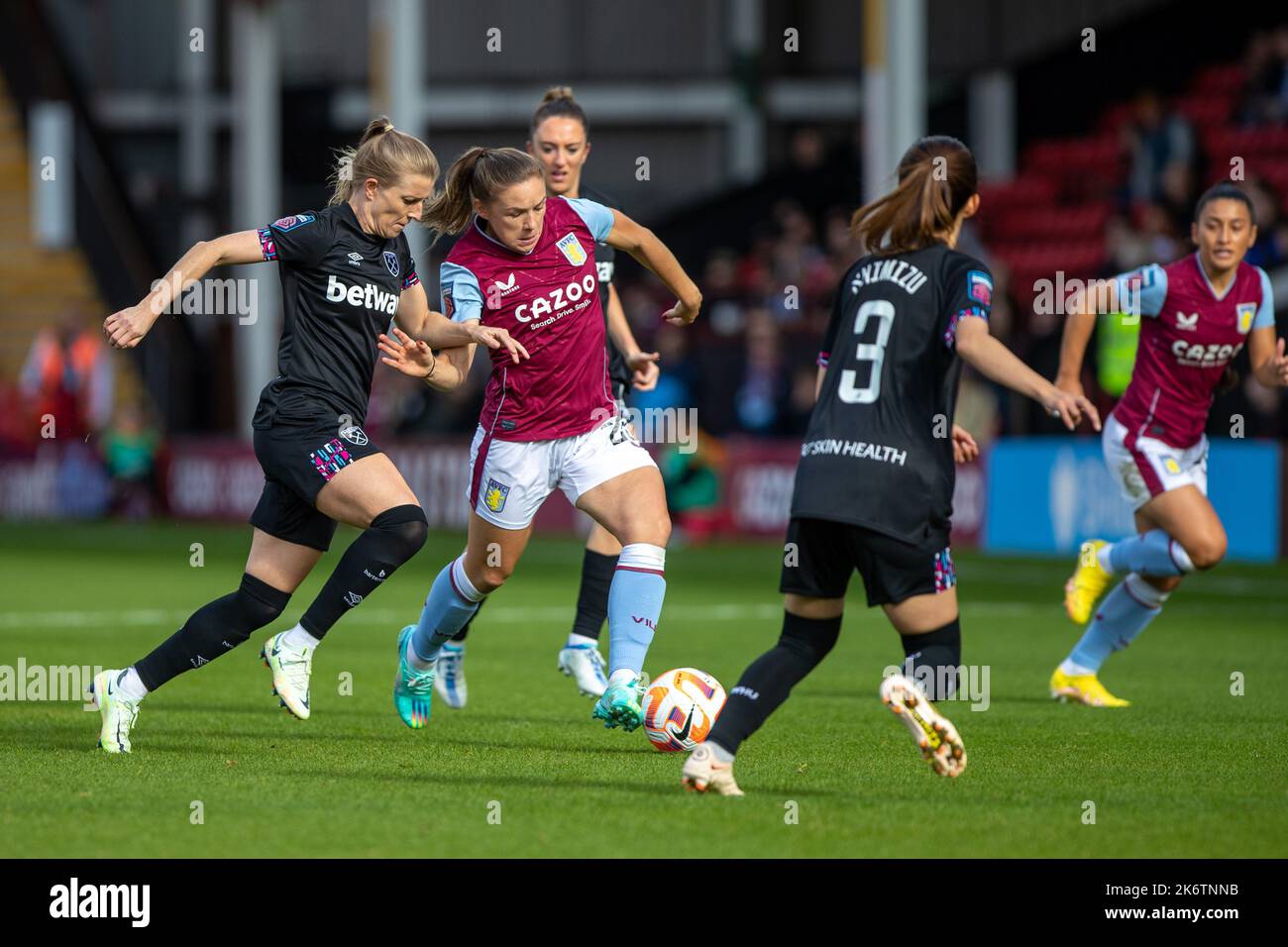 15th October 2022. Kirsty Hanson. Barclays Women’s Super League game ...