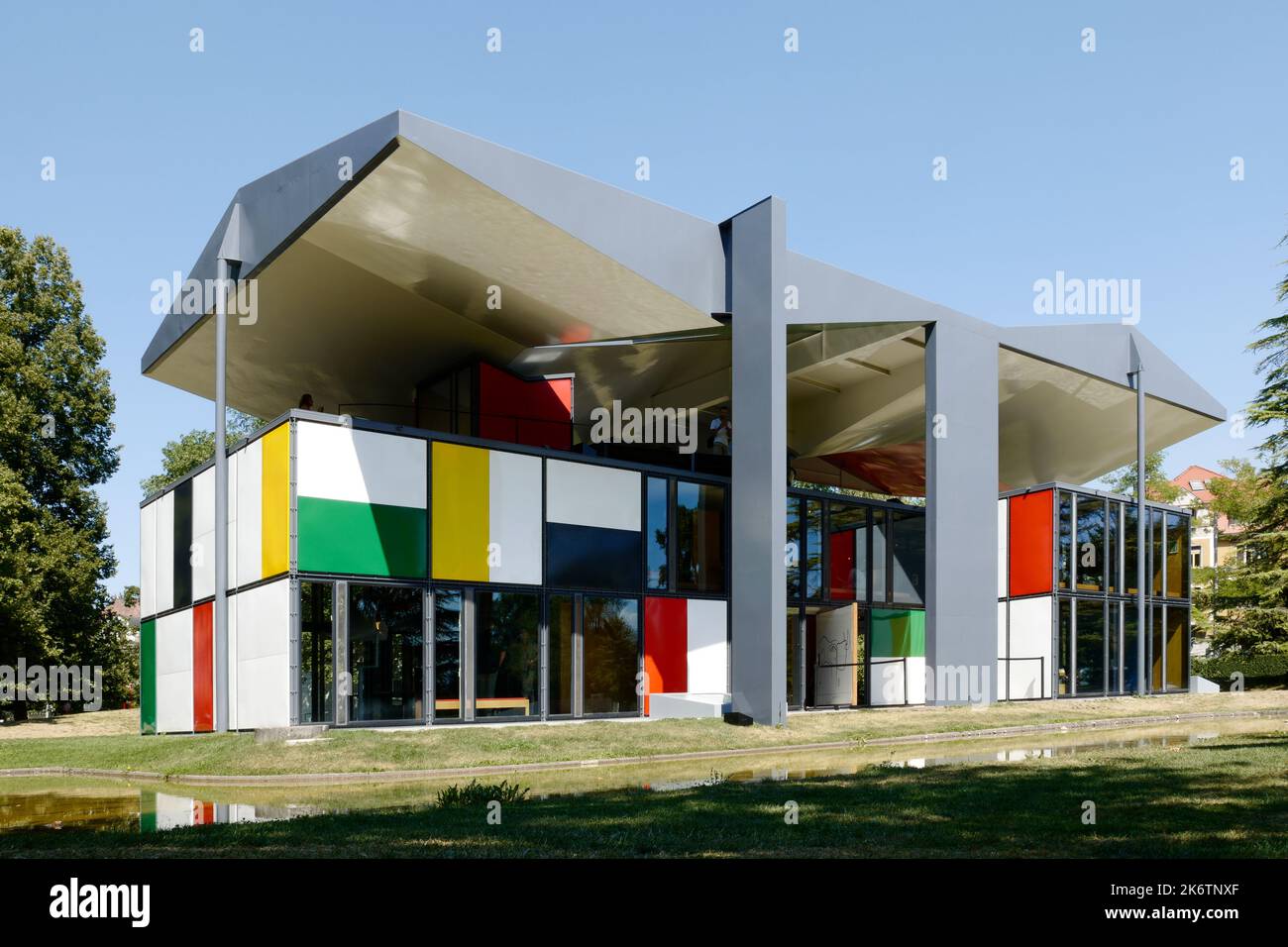 Pavillon Le Corbusier (previously Centre Le Corbusier / Heidi Weber ...