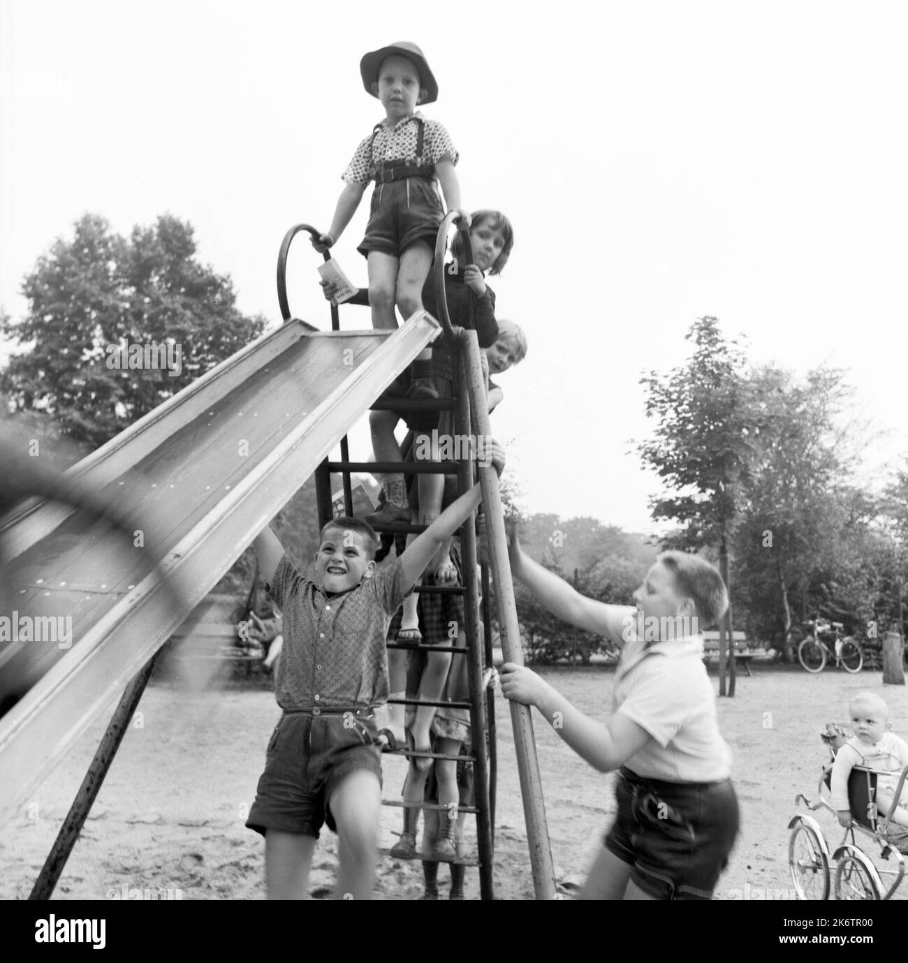 Children in the Ruhr area, here in the year 1966 in Leisure and Play ...